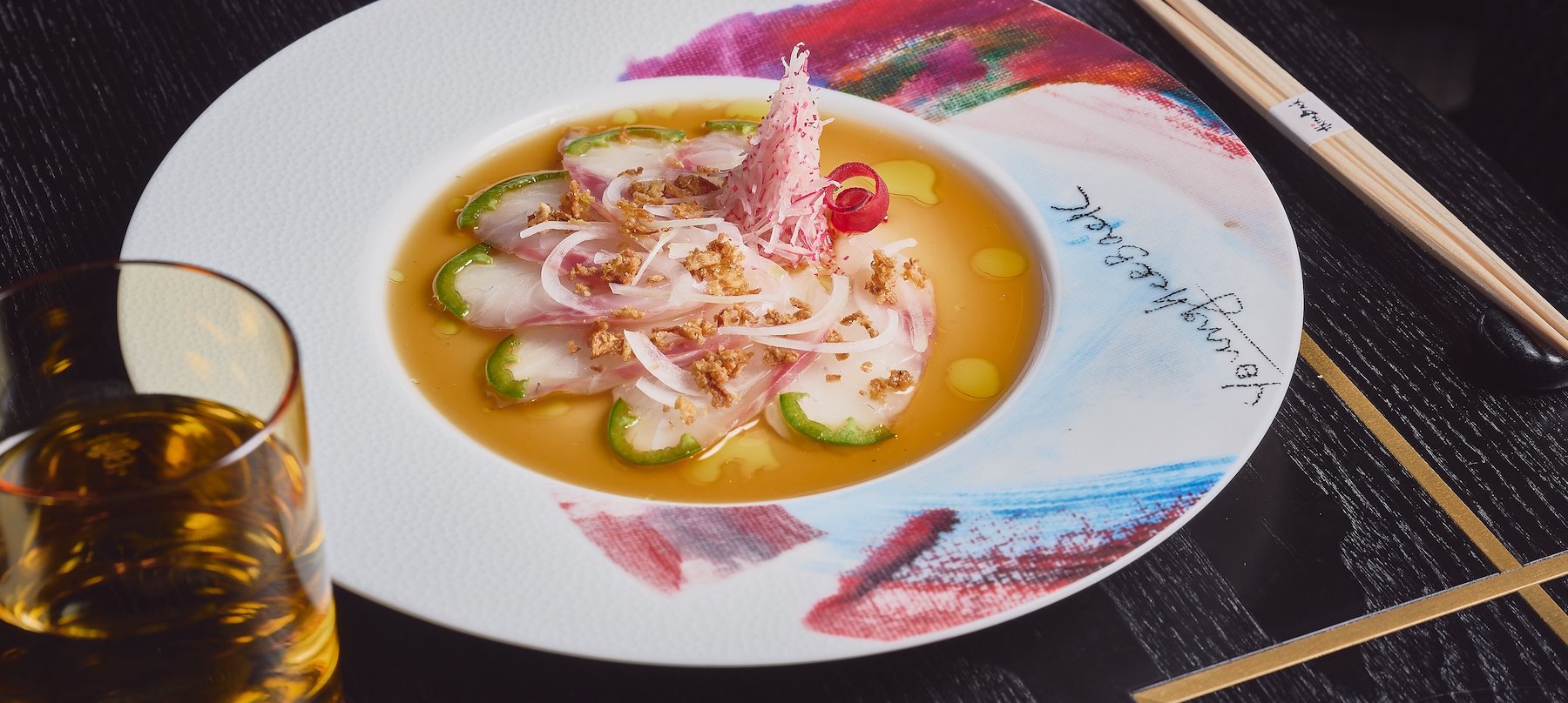 Akira Back, restaurant de gastronomie japonaise à Paris - Bienvenue